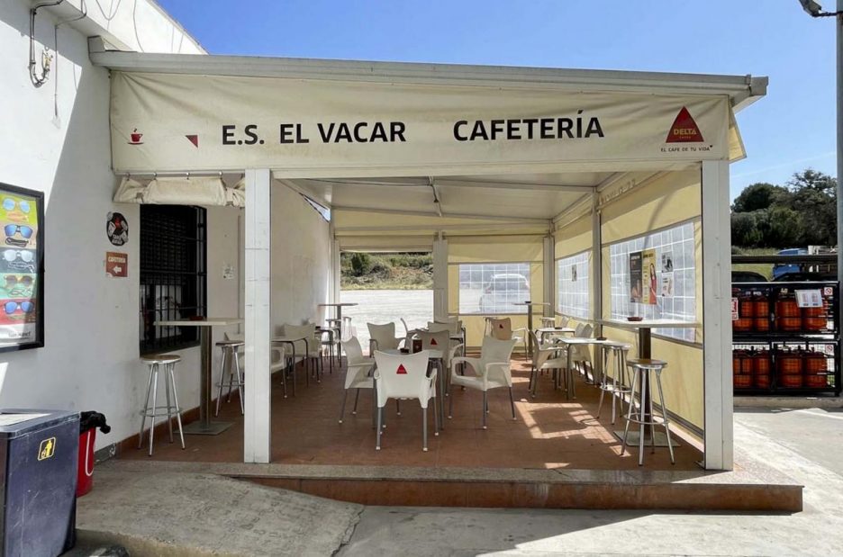 NUESTRA ESTACIÓN DE SERVICIO REPSOL EL VACAR – Atenoil